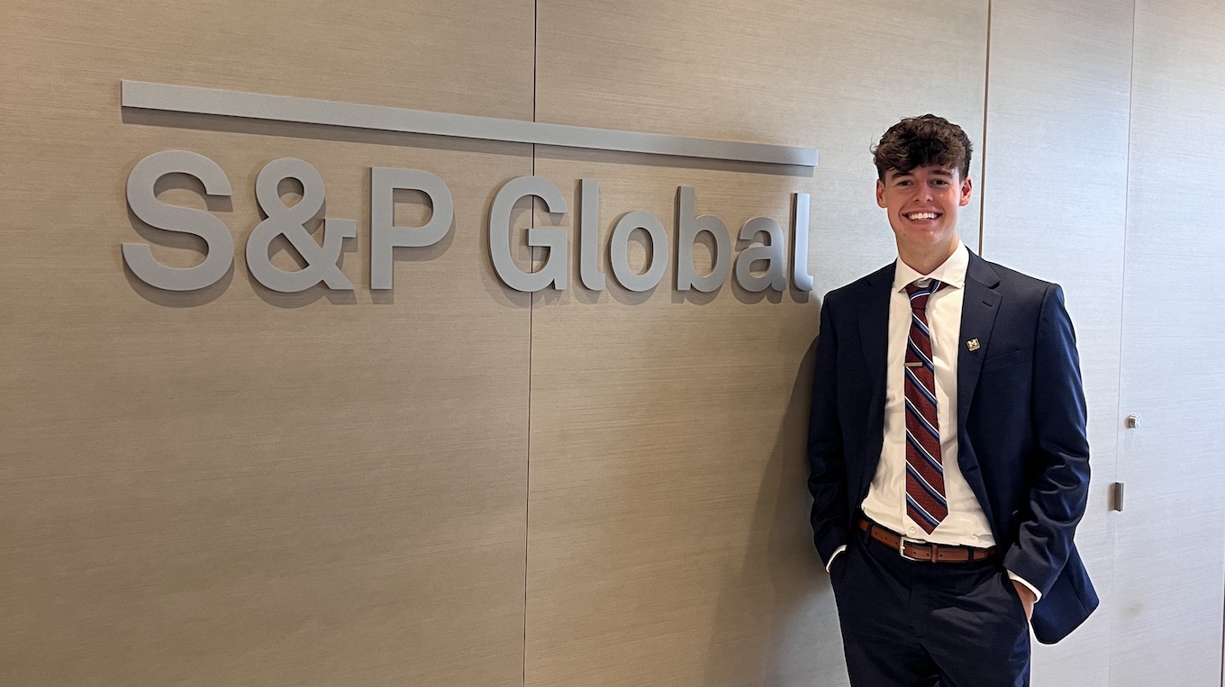 COB student gets a view from the top | University of Michigan-Dearborn